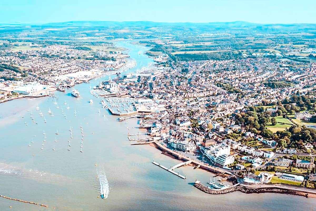 Best Restaurants in Cowes | Guide for foodies and families (2021 update!)