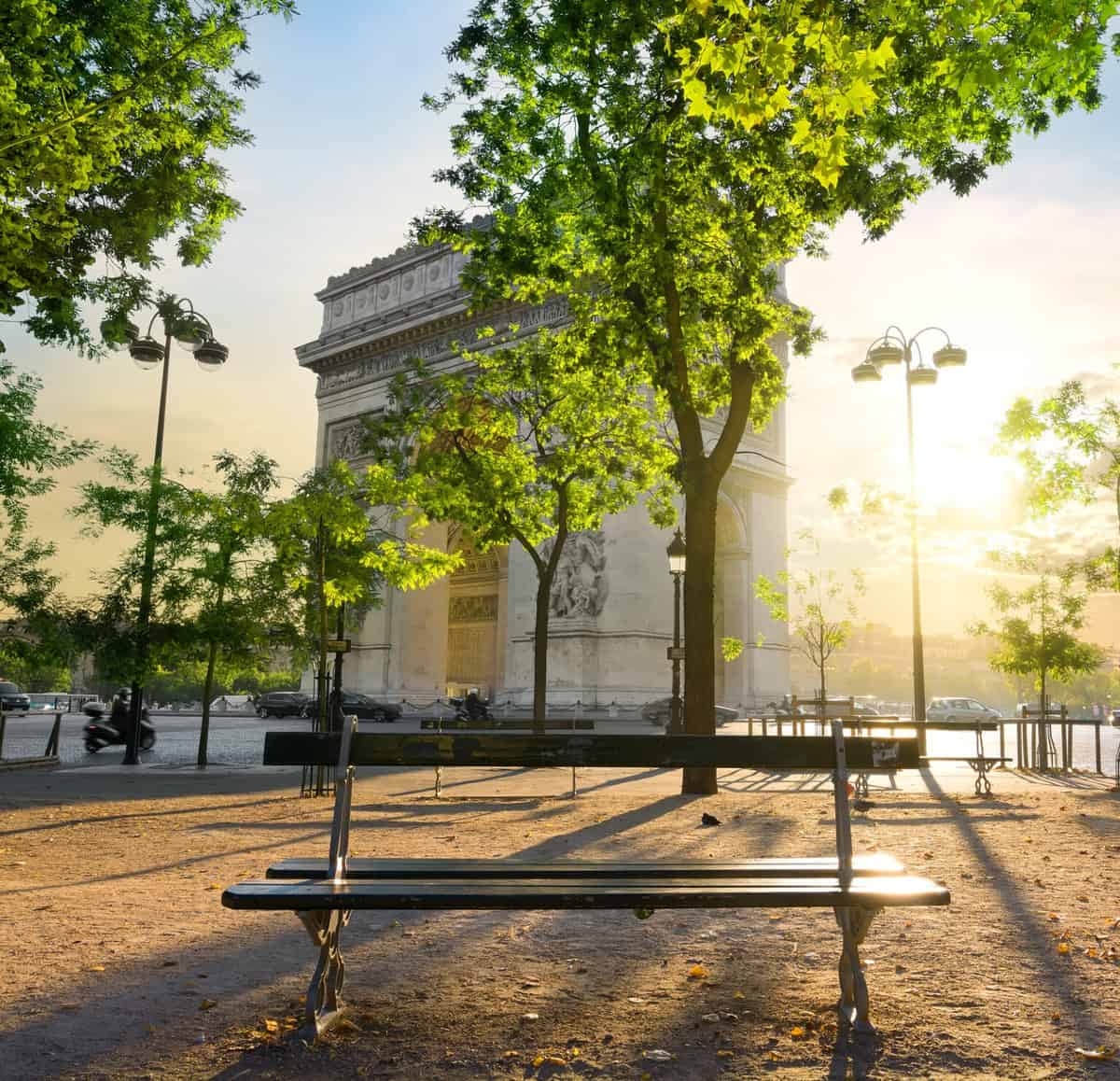 10 Breath-taking Spots to Watch the Sunset in Paris