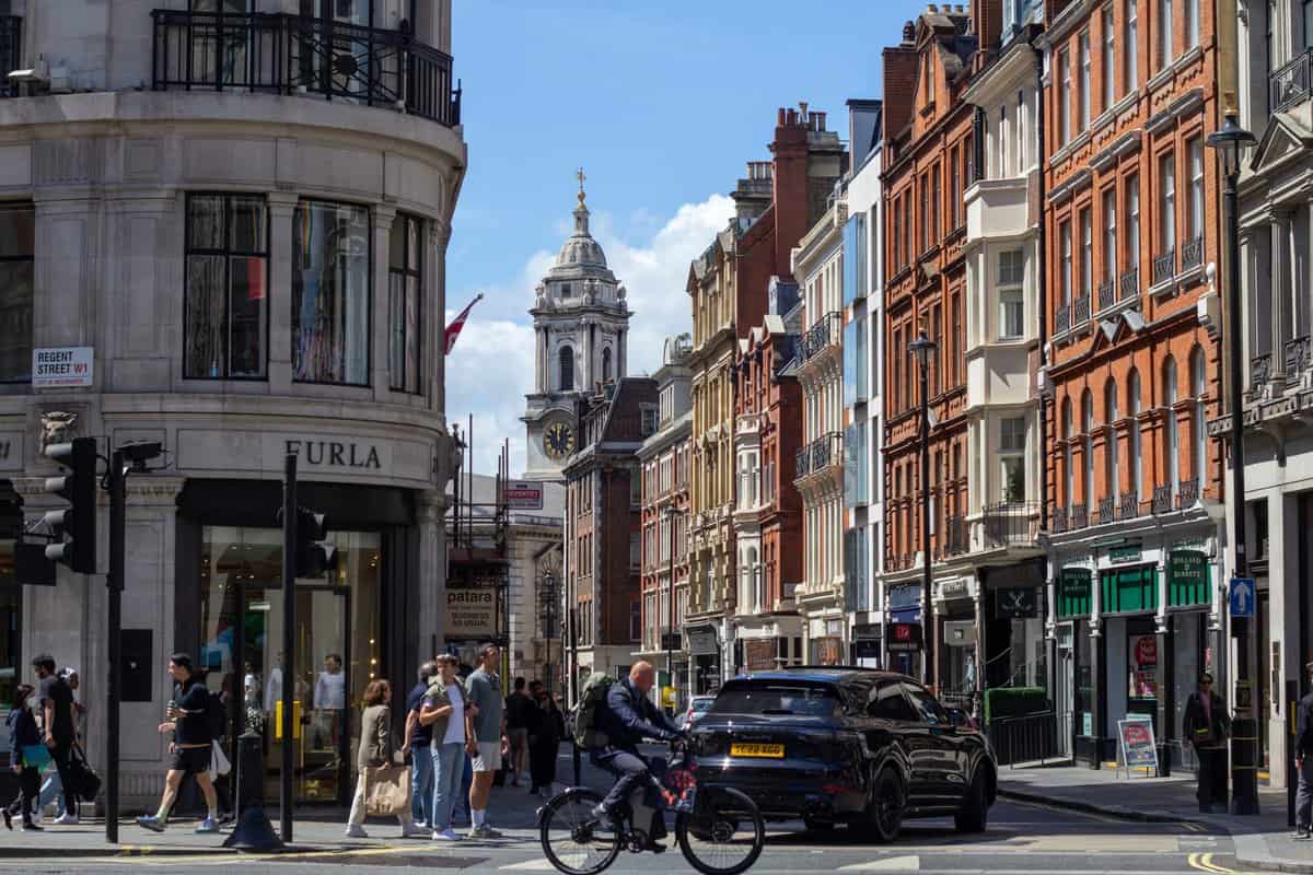 Mayfair Magic: 10 Must-See Things to Do in Mayfair