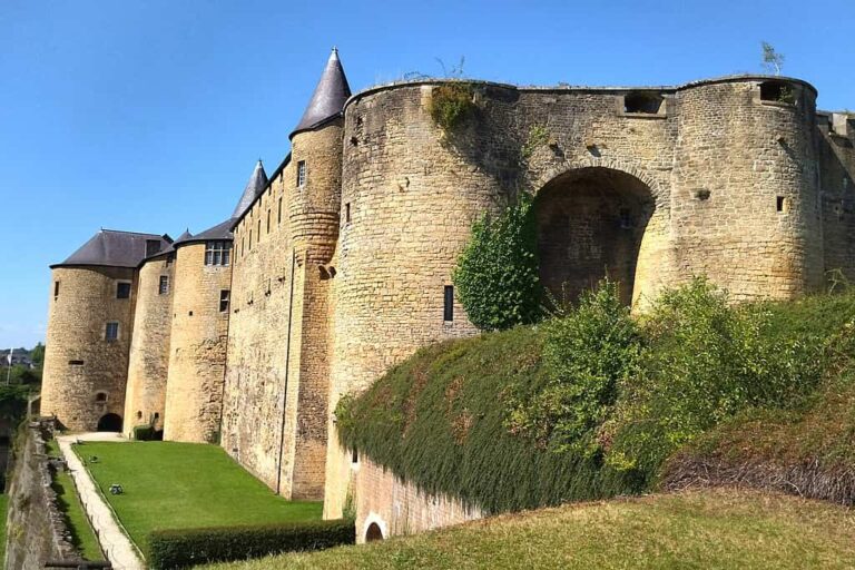 The Ultimate 3-day Itinerary of the Champagne Region in France